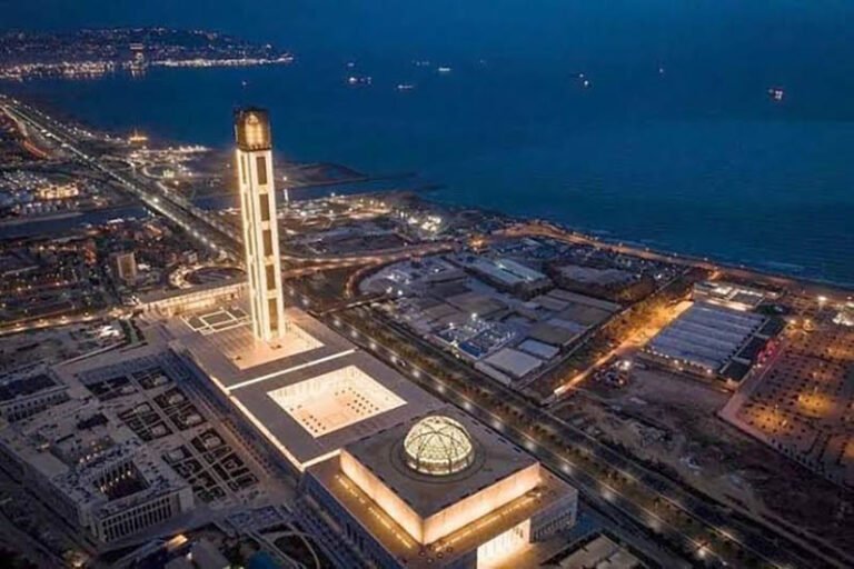 La Grande Mosquée d’Alger enfin inaugurée après maints reports